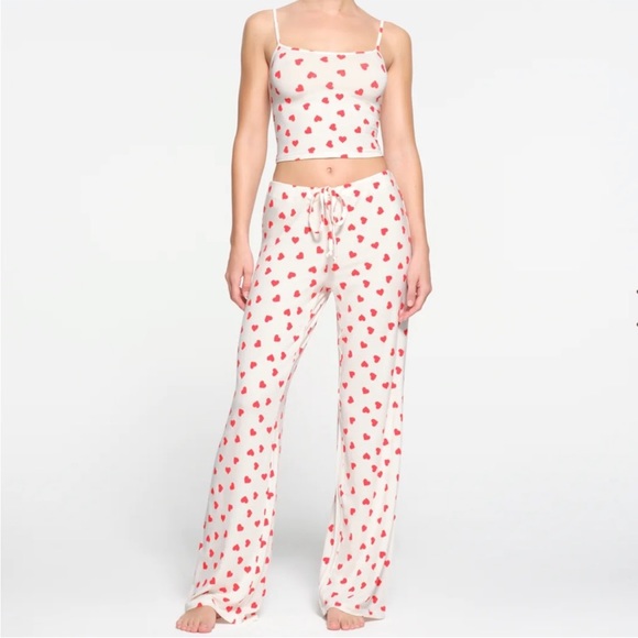 SKIMS | Intimates & Sleepwear | Nwt Skims Lana Del Rey Sleep Straight ...